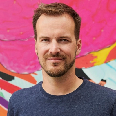 Таавет Хинрикус — информация об основателе | RB.RU Data